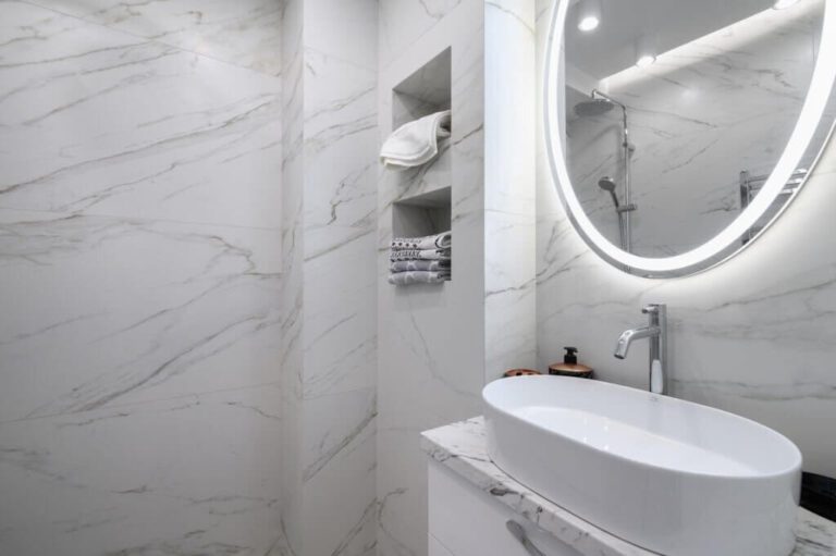 Homogeneous Tiles Vs. Porcelain Tiles: A Comprehensive Guide
