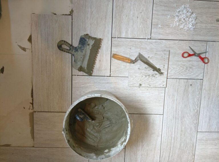 Homogeneous Tiles Vs. Porcelain Tiles: A Comprehensive Guide